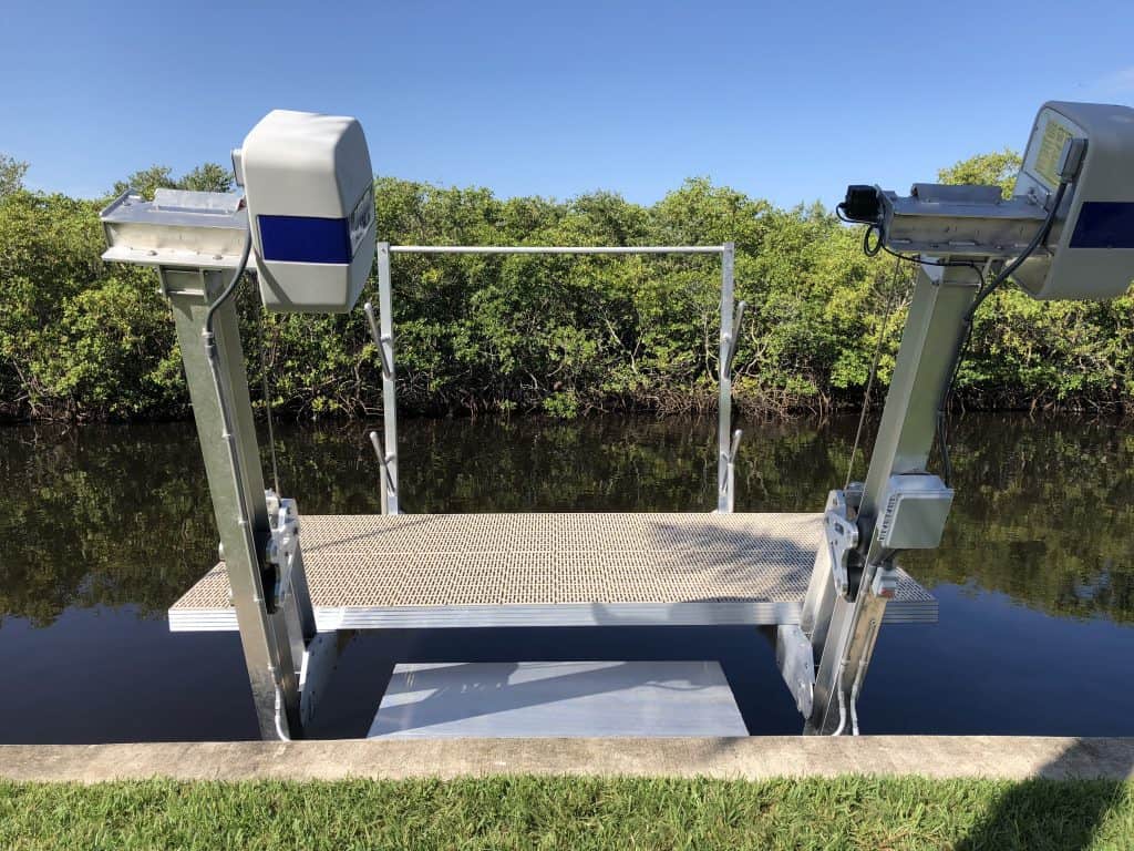 Elevator Boat Lift Photo Gallery │ IMM Quality Boat Lifts
