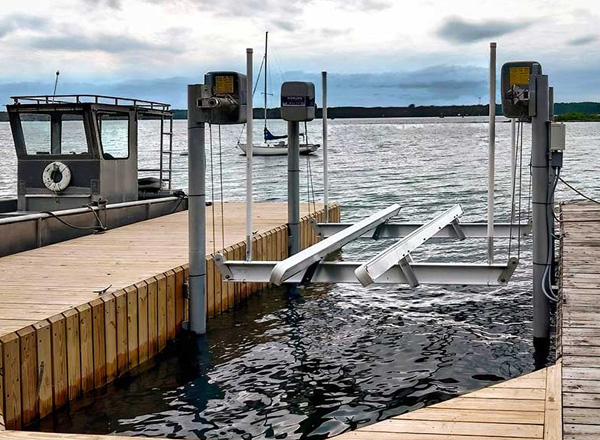 The World’s Best Boat Lifts - Made in USA - IMM Boat Lifts